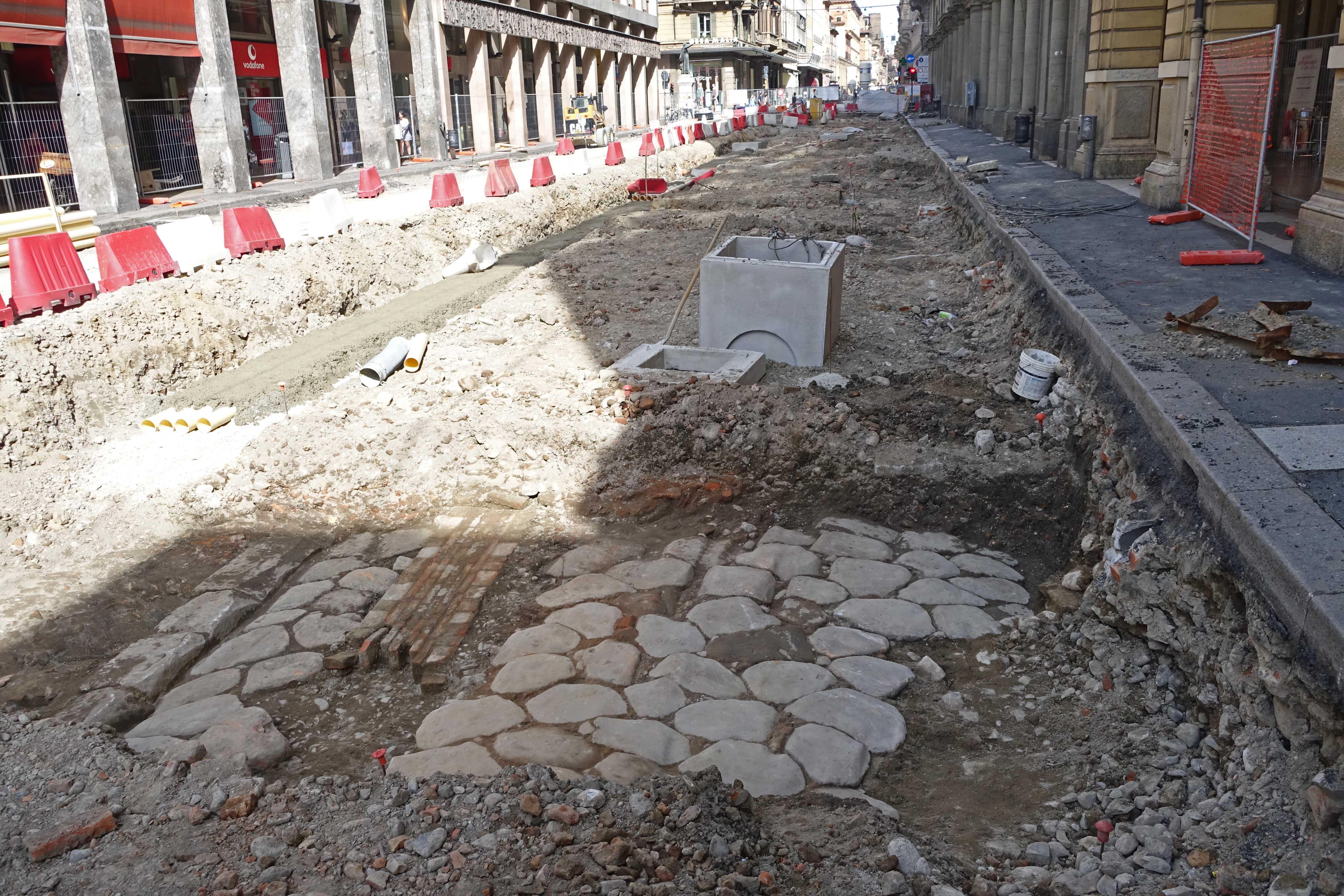 Bologna roman street ugo bassi – Bologna on Foot